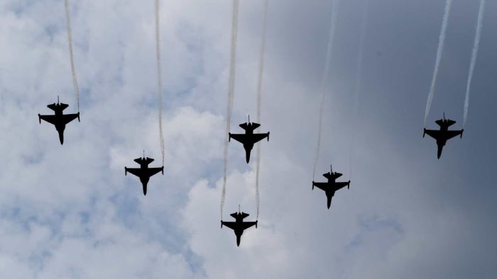 Jet Tempur TNI AU Lintasi Langit Jakarta, Ini Alasan dan Jadwal Demo Udara