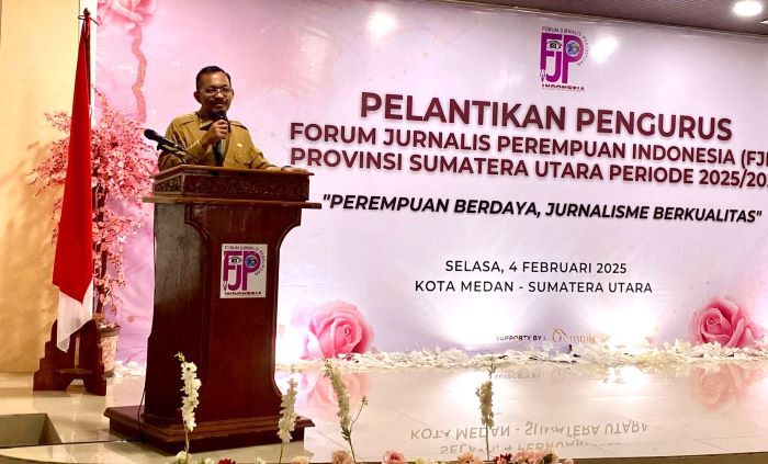 Pelantikan Pengurus FJPI Sumut, Pj Gubsu Sebut Jurnalis Bukan Pekerjaan ...