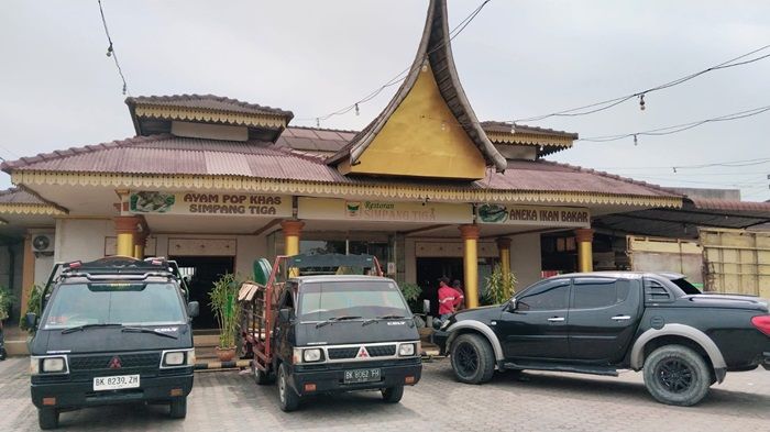 PN Sei Rampah Eksekusi Bangunan Rumah Makan Simpang Tiga di Perbaungan