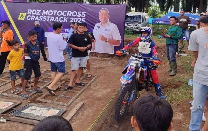 RDZ Championship Motocross 2025: Bertabur Bintang di Labura