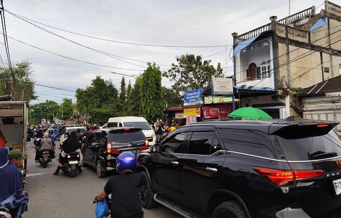 Arus Lalin di Siantar Macet, Petugas Tak Bisa Imbangi Penjagaan
