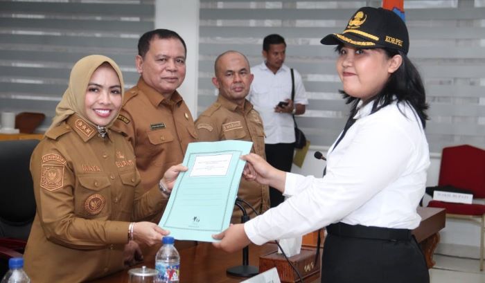 Bupati Labuhanbatu Serahkan SK CPNS Formasi Tahun 2024