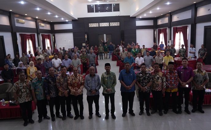 Bupati Labusel Buka Sosialisasi Penilaian Kelayakan dan Izin Usaha ...