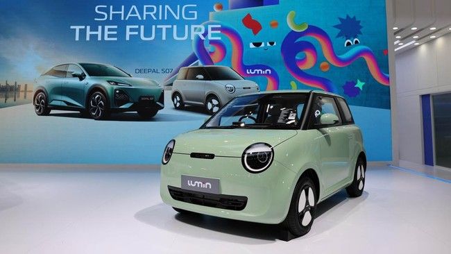 Daftar Lengkap Harga Mobil Listrik di Indonesia Desember 2025, Mulai ...