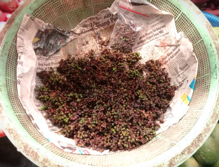 Jelang Natal, Harga Andaliman Turun Jadi Rp300 Ribu per Kilogram