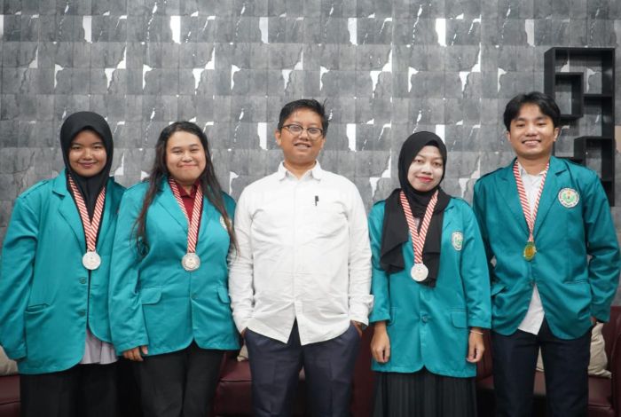 Prestasi PTIK Unimed: Raih 4 Medali di ISLC 2025 Berkat Fasilitas ...