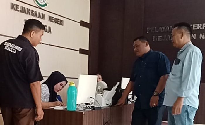 Dugaan Korupsi Dana BOS, Kepsek SMPN 1 Manduamas Dilaporkan ke Kejari Sibolga