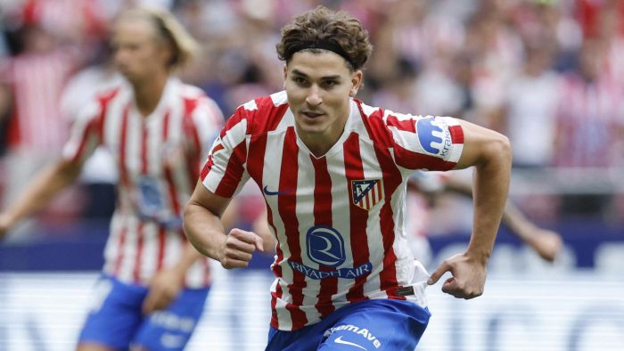 Julian Alvarez Disebut-sebut Bakal Pindah ke Barcelona