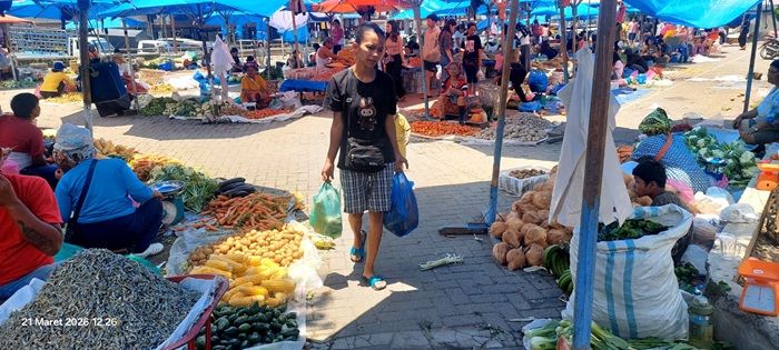 Sepi di Hari Lebaran 2026, Pedagang Pasar Sidikalang Keluhkan Penjualan ...