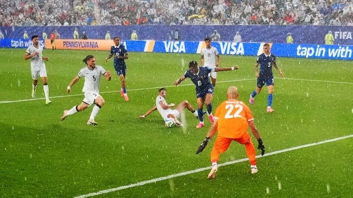 Prancis vs Irak Ditunda Badai! Mbappe Bersinar, Singa Mesopotamia Bikin ...
