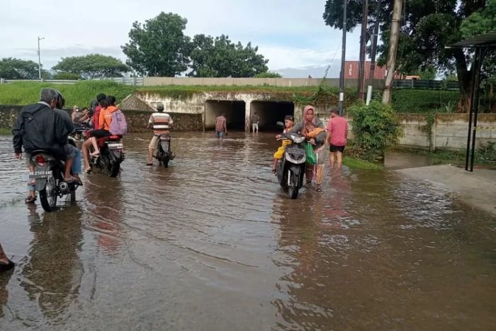 Warga Labuhan Minta Perhatian Pemko Medan untuk Atasi Banjir
