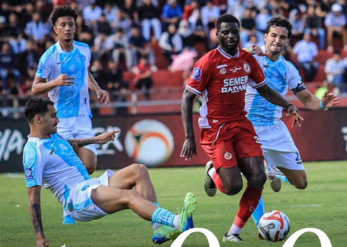 ISL 2025: PSBS Biak Vs Madura United, Babak Pertama Imbang