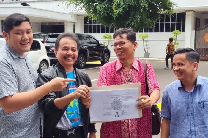 Roy Suryo Mendapat Salinan Ijazah Jokowi dari KPU