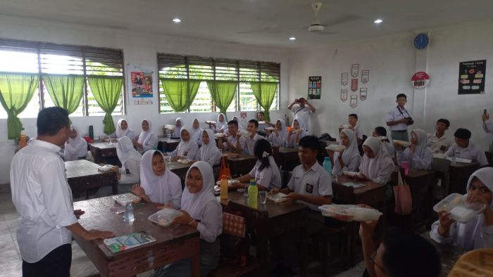 Belalang dan Ulat Sagu Akan Jadi Alternatif Sumber Protein Menu MBG