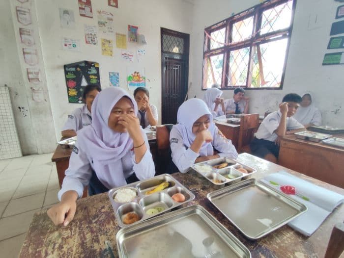 MBG Tetap Disediakan pada Bulan Ramadan 2026, Skema Makanan Kering ...