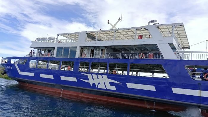 Berlayar Perdana di Danau Toba, KMP Wira Toba Perkuat Akses Ajibata ...