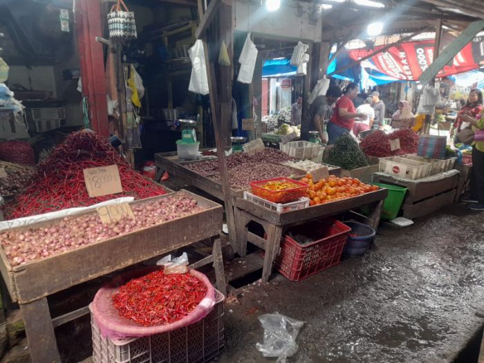 H-1 Imlek 2025 Harga Bahan Pokok di Pematangsiantar Masih Tinggi