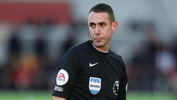 Usai Dipecat, Wasit David Coote Akui Pakai Narkoba dan Suka Sesama Jenis