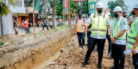60 Titik Proyek Pengerjaan Drainase Kerap Jadi Biang Kemacetan 60 Titik Proyek Pengerjaan Drainase Kerap Jadi Biang Kemacetan