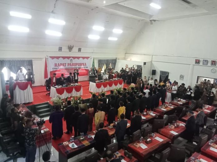 Anggota DPRD Toba 2024-2029 Resmi Dilantik