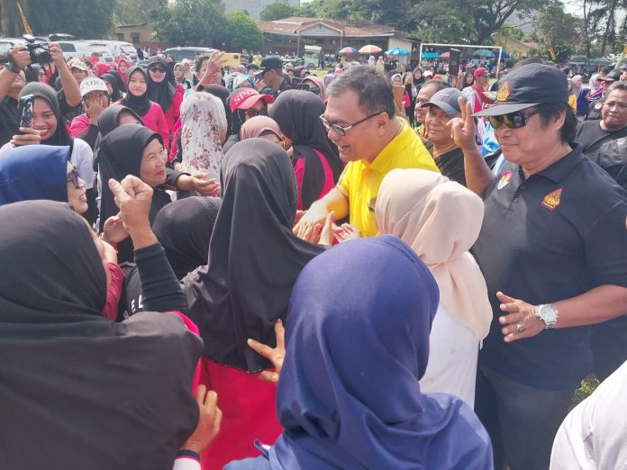 Asri Ludin Tambunan: Warga Deliserdang yang Ingin Berobat Gratis Cukup Pakai Cap Jempol