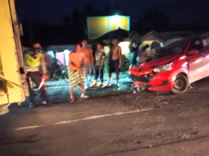 Avanza Senggol Truk Box di Jalinsum Batu Bara, 1 Kritis