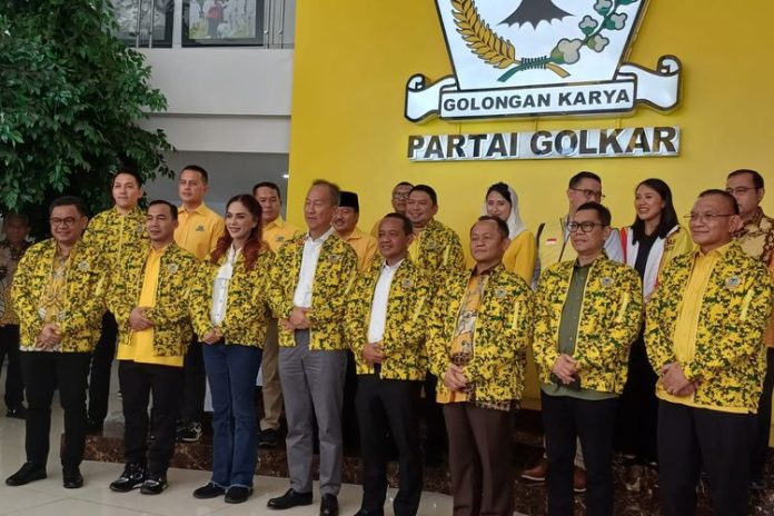 Bahlil Lahadalia Umumkan Pengurus DPP Golkar 2024-2029 Bahlil Lahadalia Umumkan Pengurus DPP Golkar 2024-2029