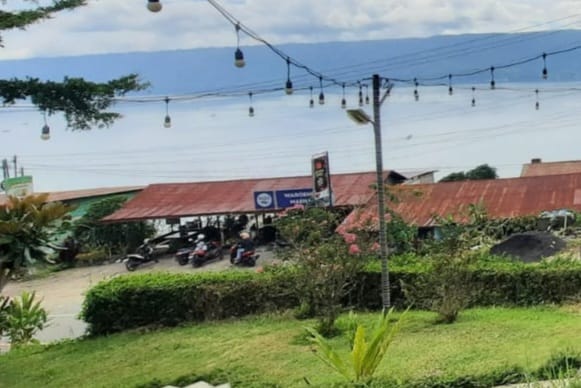 Bangunan di Panatapan Parapat Tak Miliki Legalitas, Camat: Ikuti ...