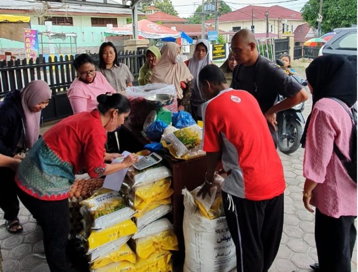 Bulog Salurkan 27.600 Ton Beras Melalui Operasi Pasar untuk Jaga Stabilitas Harga