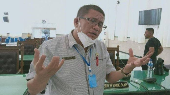 Dinyatakan Pailit, Gaji Ferry Sinamo Sebagai Anggota DPRD Siantar ...