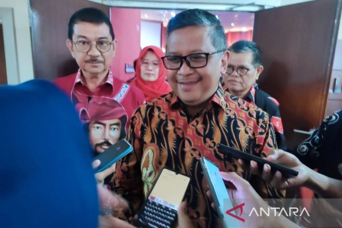 Effendi Simbolon Penuhi Panggilan PDIP, Hasil Klarifikasi Bakal Dibahas ...