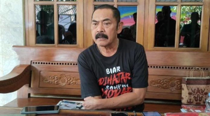 FX Rudy Minta Gibran Mundur dan Kembalikan KTA ke DPC PDIP Solo