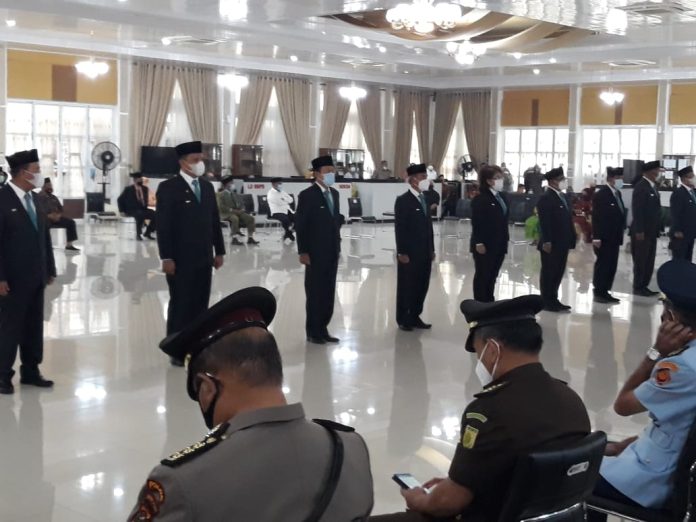 Gubsu Lantik 1 Pj dan 10 Pjs Bupati/Wali Kota, Ini Nama-namanya