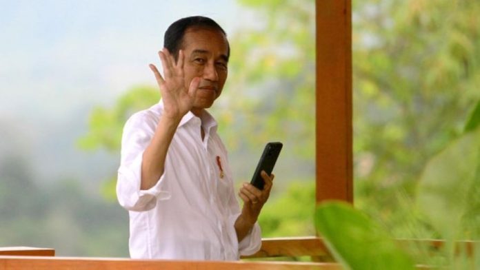 Habis Tugas, Jokowi Pulang ke Solo Pakai Pesawat Komersil 20 Oktober