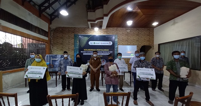 IDI Sumut, PDUI dan DPF Salurkan Bantuan ke 50 untuk Penggali Kubur