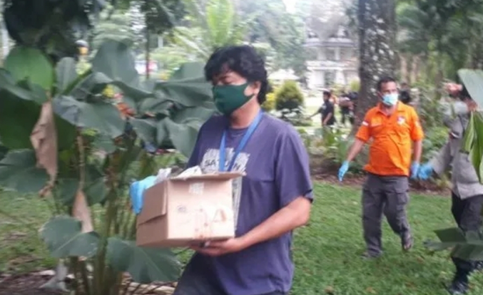 Jenazah Bayi yang Ditemukan di Taman Bunga Tak Kunjung Dikebumikan ...