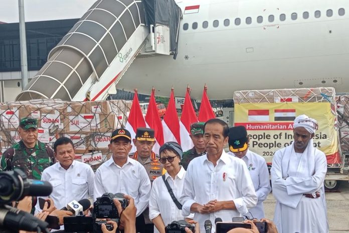Jokowi Disebut Mau Merebut PDIP: Masa Semua Mau Direbut?