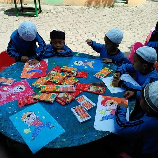 Lomba Mewarnai Ajang Kreatifitas Anak