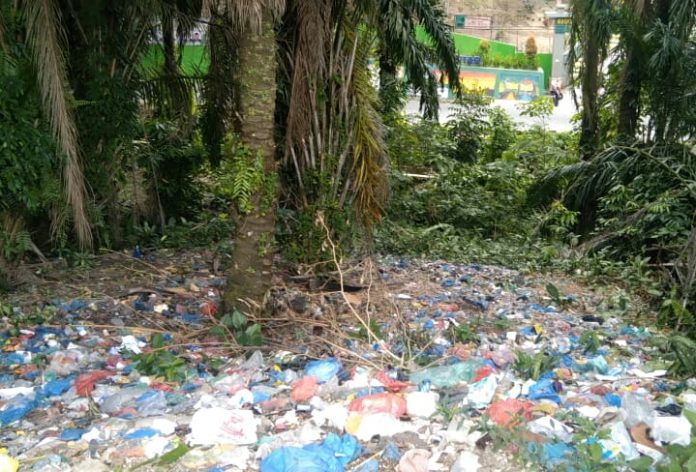 Lurah Bantan Sesalkan Warga yang Tak Indahkan Larangan Buang Sampah ... Lurah Bantan Sesalkan Warga yang Tak Indahkan Larangan Buang Sampah ...