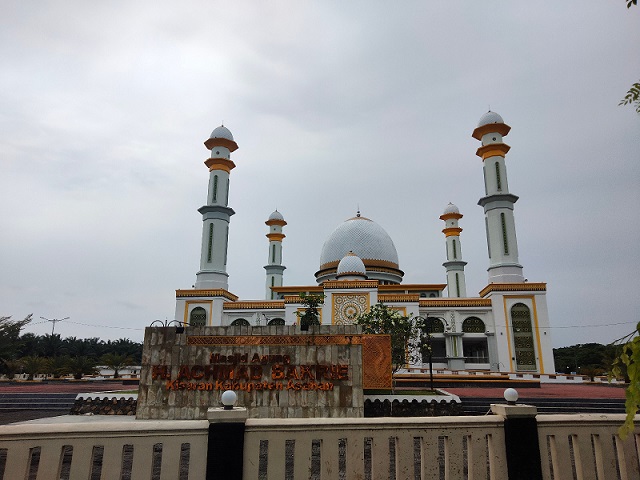 Masjid Agung Ahmad Bakrie: Taj Mahal ‘Rasa’ Melayu Masjid Agung Ahmad Bakrie: Taj Mahal ‘Rasa’ Melayu