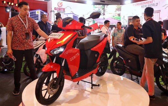 Mau Dapat Subsidi Motor Listrik? Cek di Sini