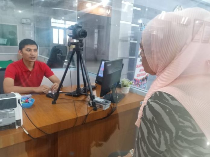 Meningkat, Kantor Imigrasi Siantar Layani Pembuatan Paspor 70 Orang per ... Meningkat, Kantor Imigrasi Siantar Layani Pembuatan Paspor 70 Orang per ...