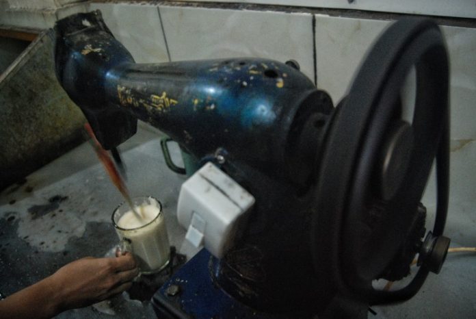 Minuman Tradisional TST di Medan