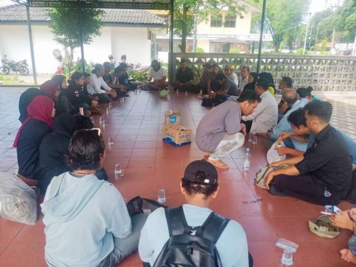 ‘Palang Besi’ Taman Budaya Medan, Ruang Seniman Hilang