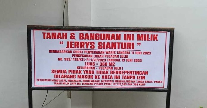 Pasutri Dipenjarakan Abang Ipar di Dairi Buntut Plang Rumah Warisan Dicopot