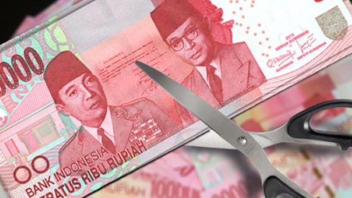 Pemerintah Godok Aturan Baru Memotong Gaji Pekerja untuk Pensiun Pemerintah Godok Aturan Baru Memotong Gaji Pekerja untuk Pensiun
