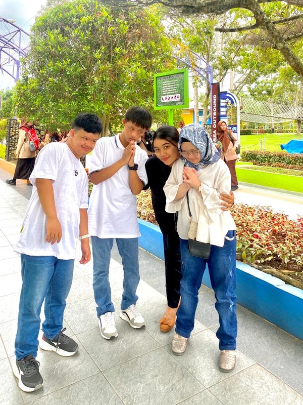 Pendekatan, Cara Guru SLB Mendidik Anak Berkebutuhan Khusus