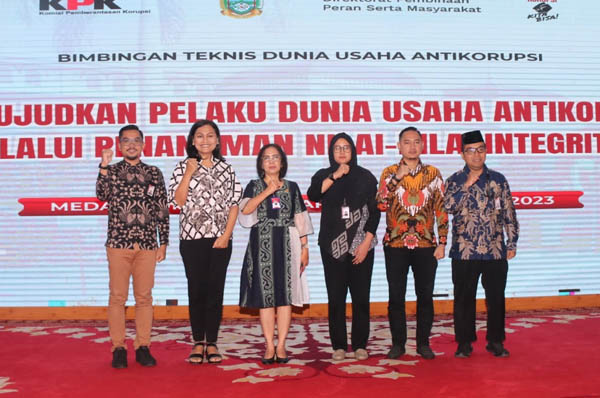 Pj Gubernur Sumut Dorong Berlakukan Sistem SMAP dan WBS Pj Gubernur Sumut Dorong Berlakukan Sistem SMAP dan WBS