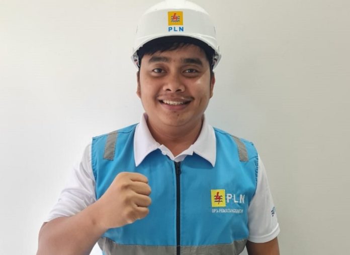 Pohon Tumbang Picu Listrik Kerap Padam di Wilayah Kerja PLN Raya