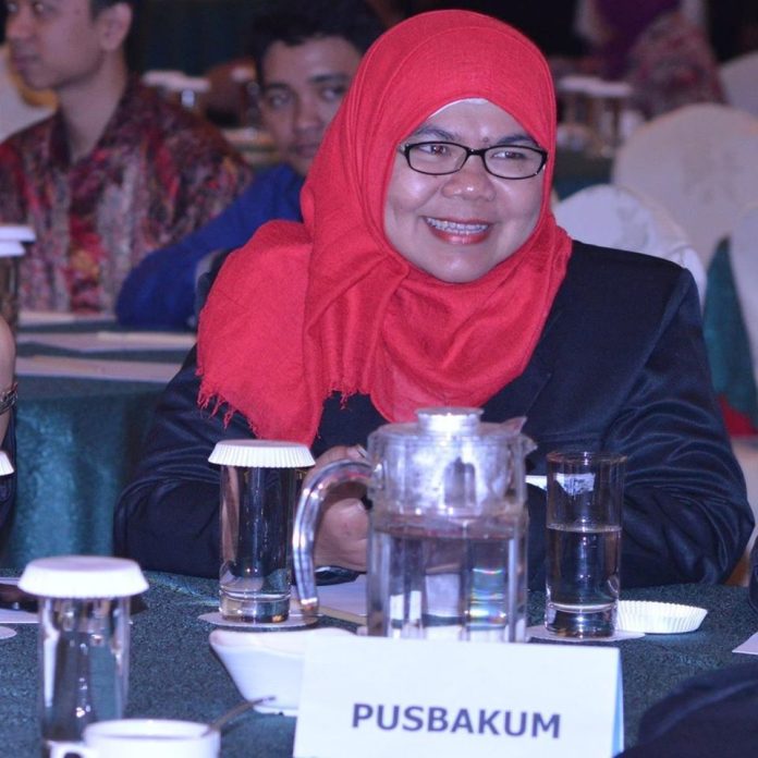 Rina Melati Sitompul M.H. Kegigihan Menangani Persoalan Anak dan Perempuan